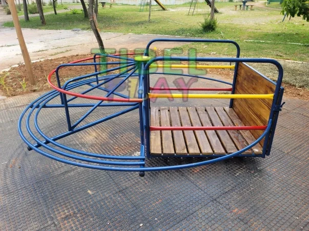 Gira-gira Acessível para Cadeirante | Ficha Técnica, Catálogo e Mais