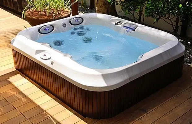 SPA J315 Jacuzzi | Ficha Técnica, Catálogo e Mais
