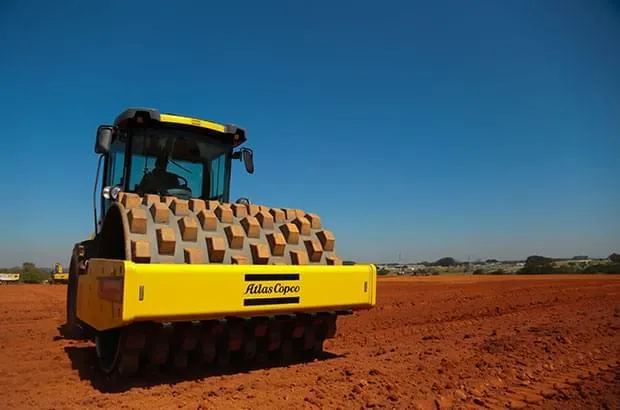 Compactador Dynapac CA 250 PD | Ficha Técnica, Catálogo e Mais